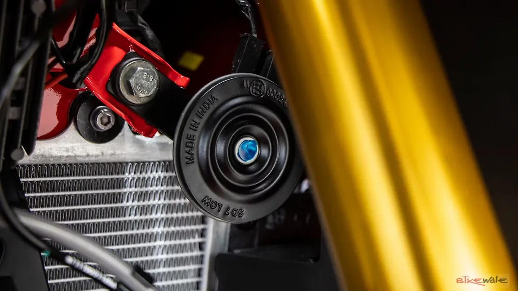 TVS Apache RR310 Front Beak Image – BikeWale