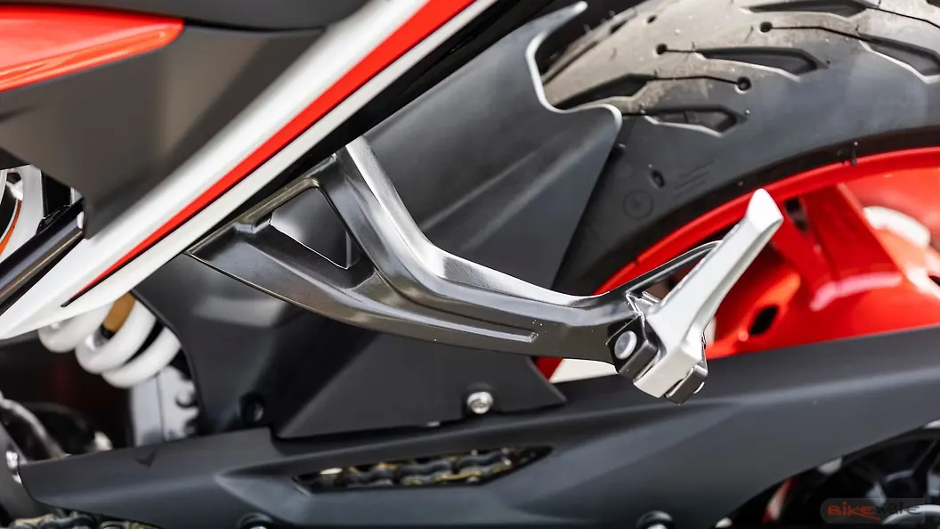 TVS Apache RR310 Bike Seat Image – BikeWale