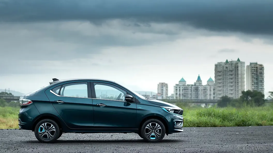 Tigor EV Left Side View Image, Tigor EV Photos in India - CarWale