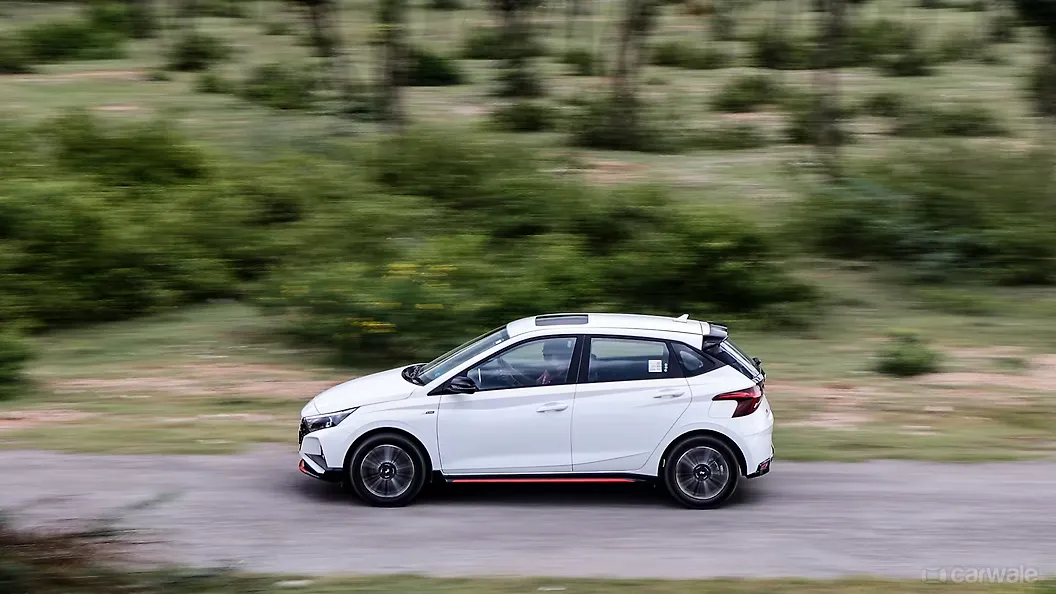 i20 N Line Left Side View Image, i20 N Line Photos in India - CarWale
