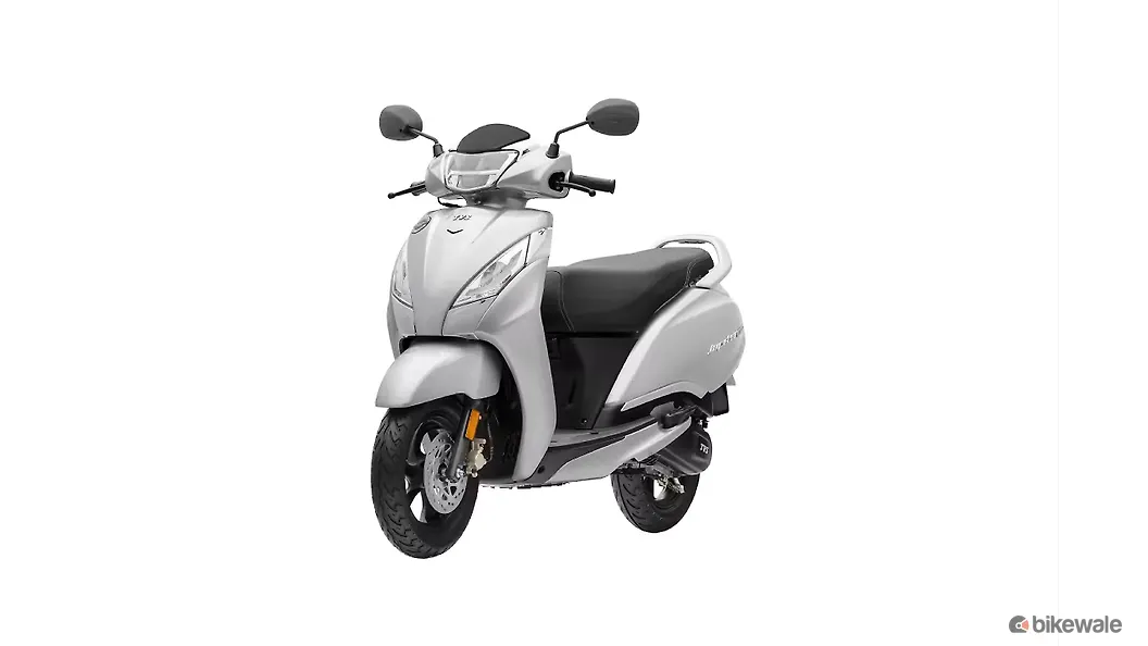 TVS Jupiter 125 Left Front Three Quarter Image – BikeWale
