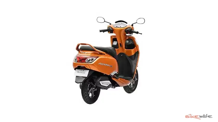 TVS Jupiter 125 Rear View Image – BikeWale
