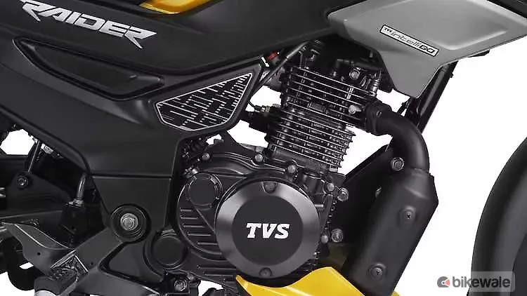 TVS Raider 125 Engine From Right Image – BikeWale
