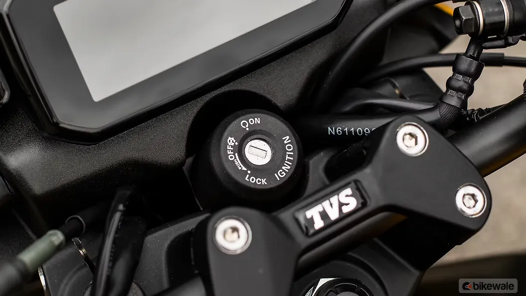 TVS Raider 125 Ignition Switch Image – BikeWale