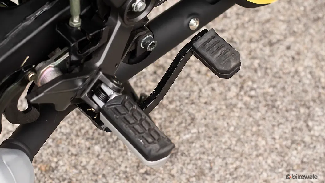 TVS Raider 125 Footbrake Pedal Image – BikeWale