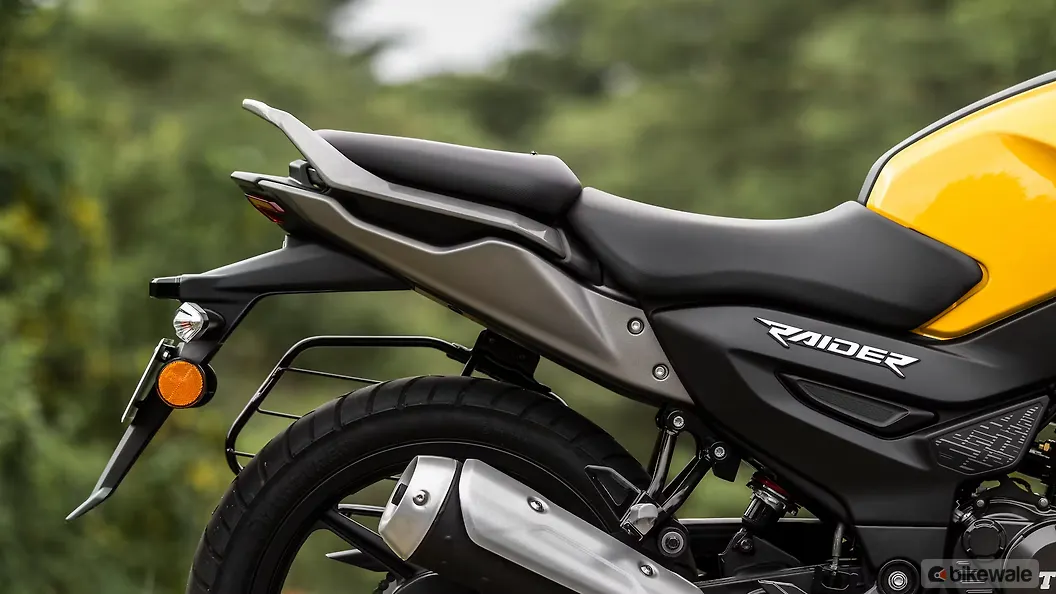 TVS Raider 125 Rear Fender Image – BikeWale