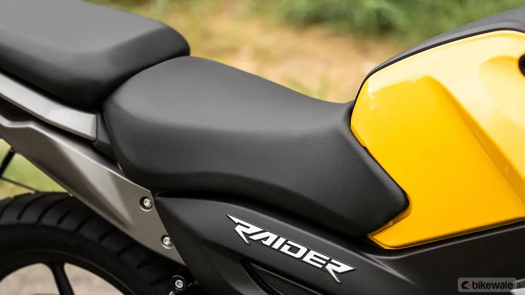 TVS Raider 125 Seat Image – BikeWale