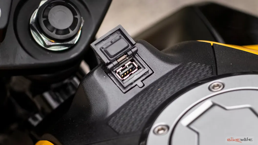 TVS Raider 125 USB Port Image – BikeWale