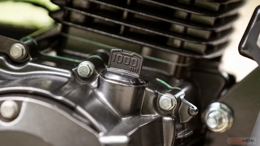 TVS Radeon Engine From Right Image – BikeWale