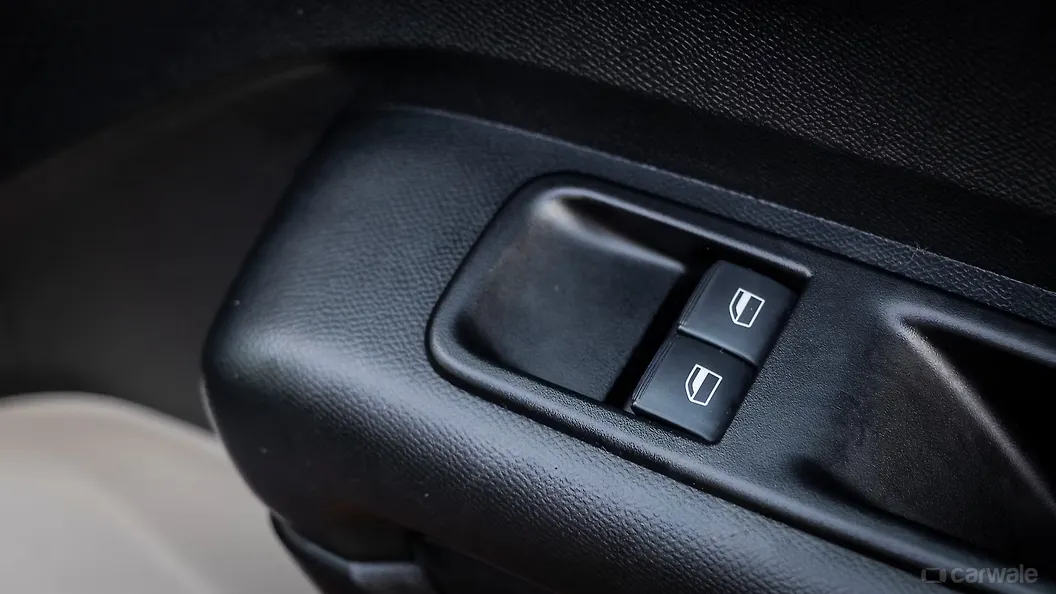 C3 Front Driver Power Window Switches Image, C3 Photos in India - CarWale
