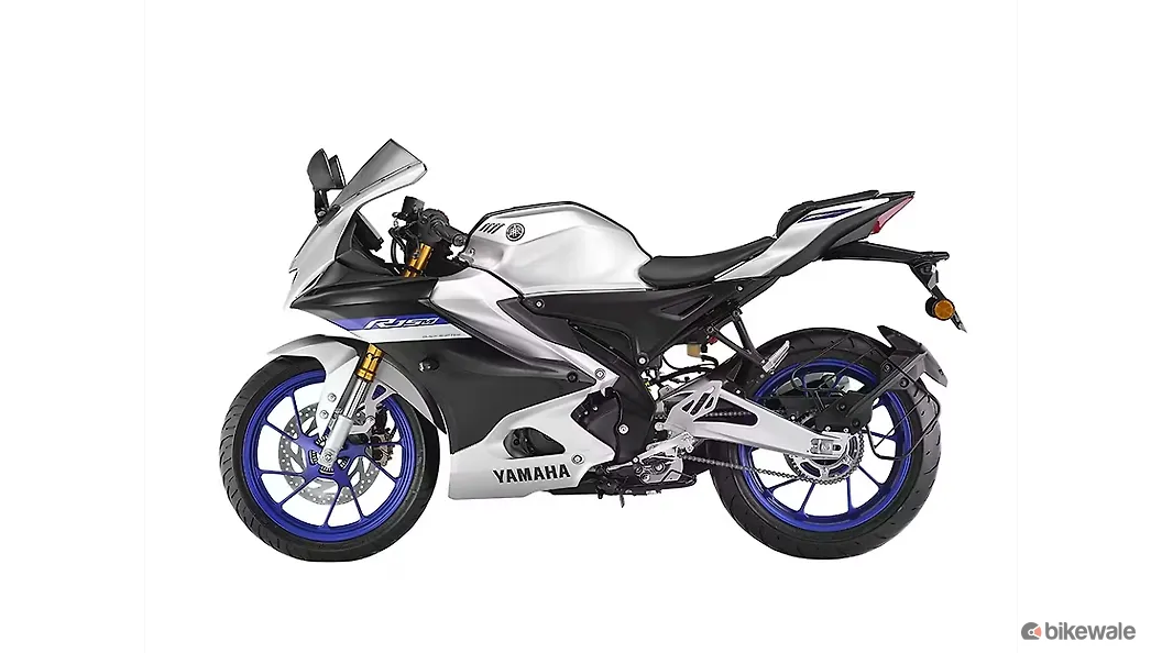 Yamaha R15 V4 Left Side View Image – BikeWale