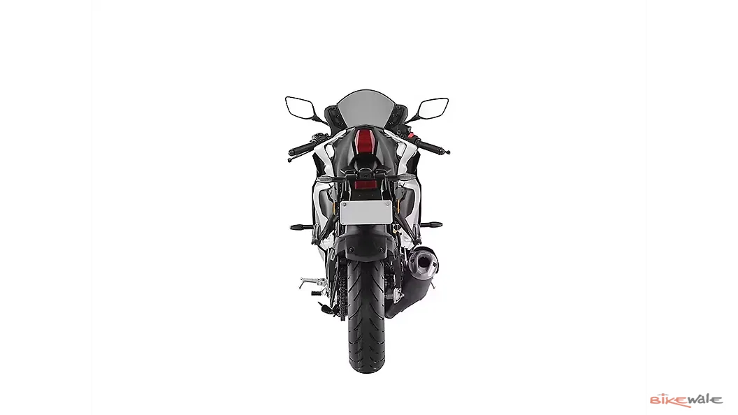 Yamaha R15 V4 Right Rear Three Quarter Image – BikeWale