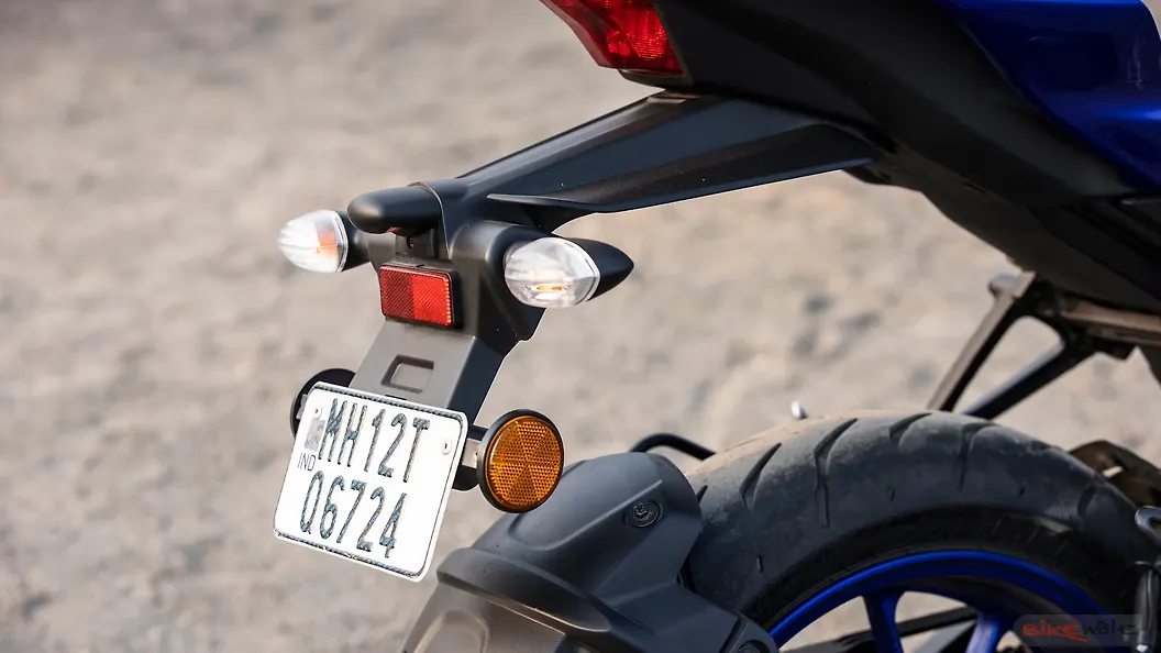 Yamaha R15 V4 Rear Fender Image – BikeWale