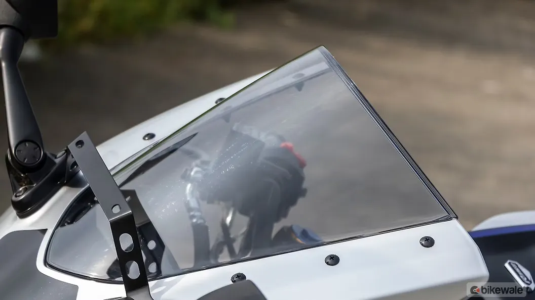 Yamaha R15 V4 Front Headlamp Cowl Image – BikeWale