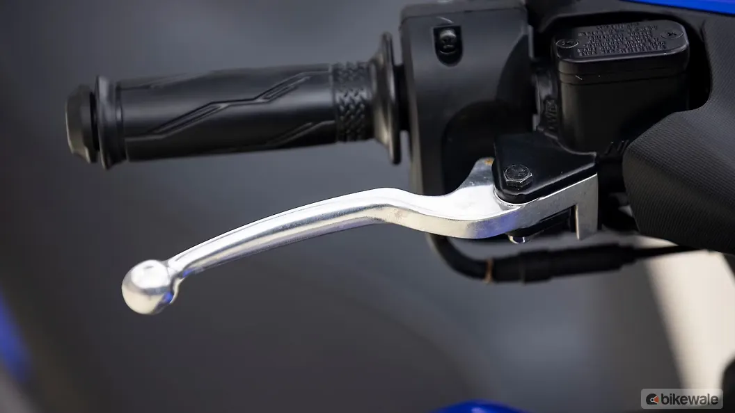 Yamaha Aerox 155 Front Brake Lever Image – BikeWale