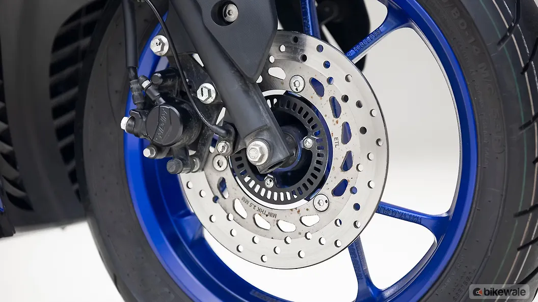 Yamaha Aerox 155 Front Disc Brake Image – BikeWale