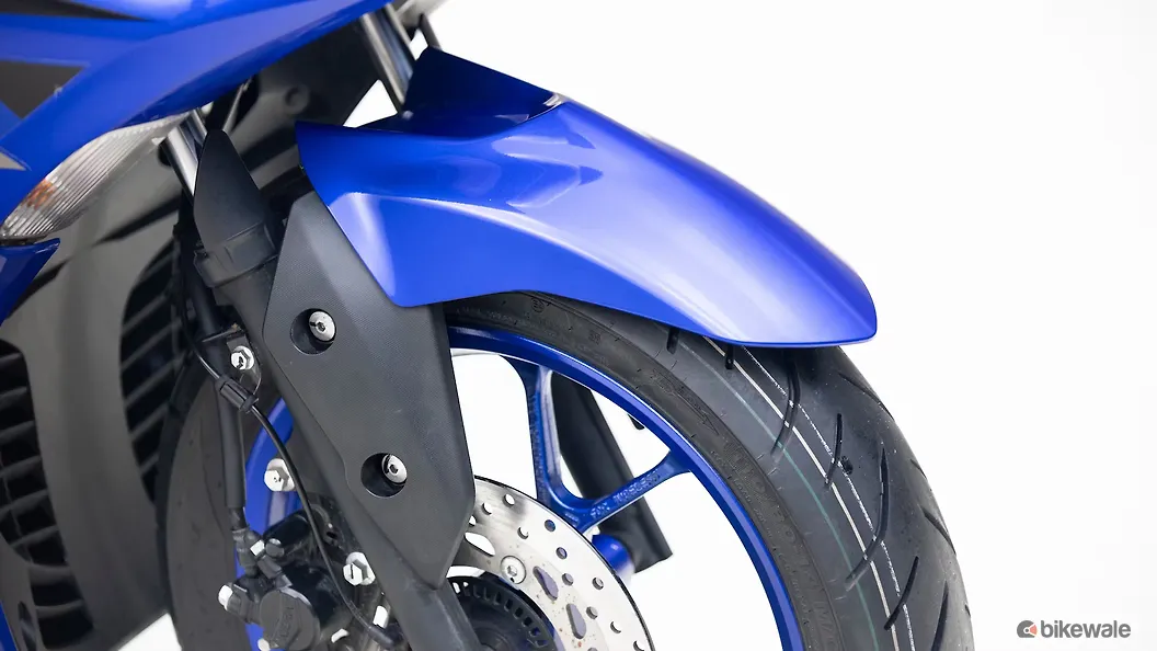 Yamaha Aerox 155 Front Wheel Image – BikeWale