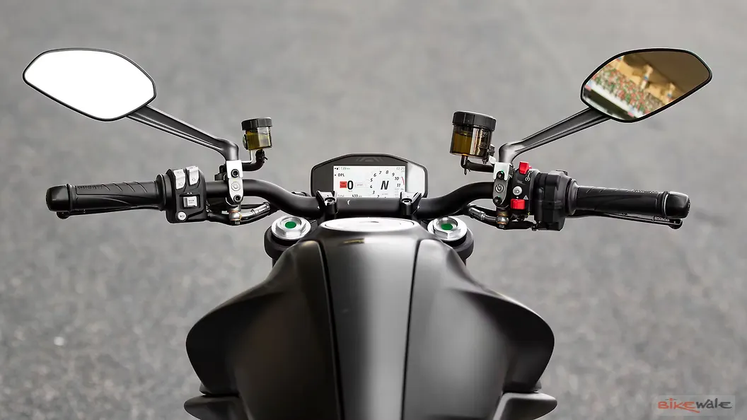 Ducati Monster Left Side Handelbar Grip Image – BikeWale