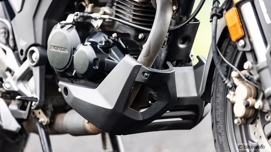 Honda CB200X Engine Crash Guard Image – BikeWale