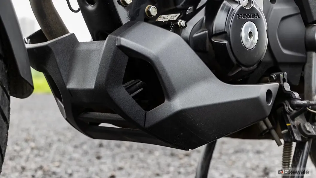 Honda CB200X Engine Crash Guard Image – BikeWale
