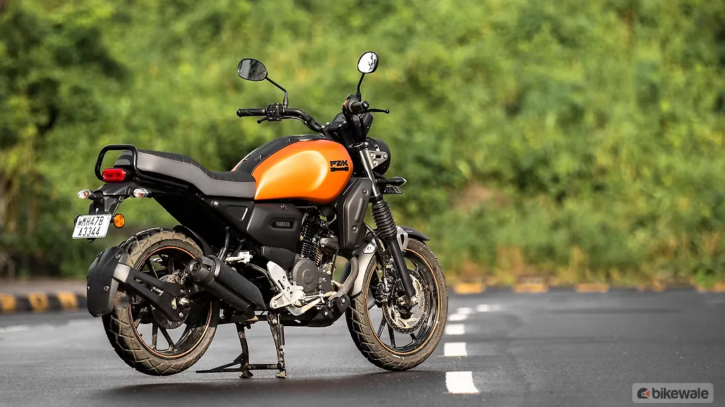 Yamaha FZ X Rear View Image – BikeWale
