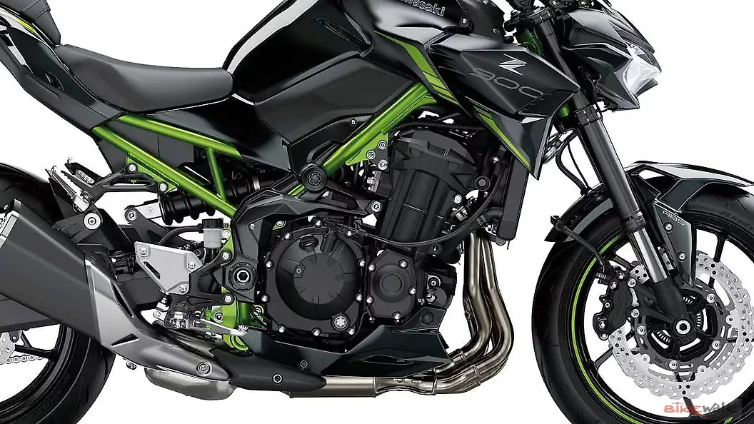 Kawasaki Z900 [2021] Right Side View Image – BikeWale