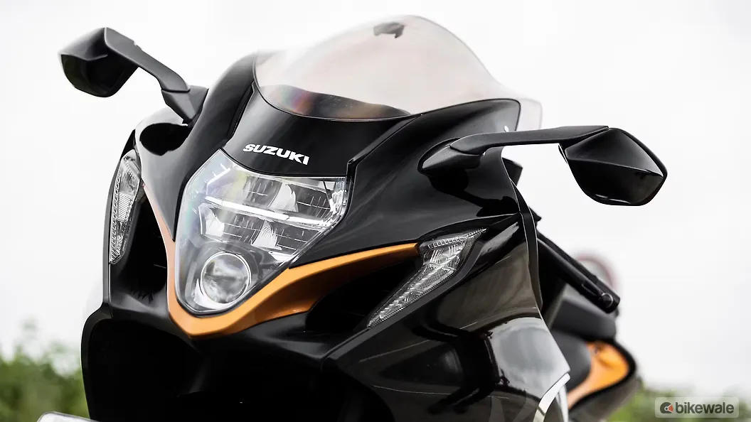 Suzuki Hayabusa [2022] TFT / Instrument Cluster Image – BikeWale