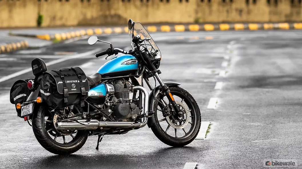 Royal Enfield Meteor 350 [2024] Right Rear Three Quarter Image – BikeWale