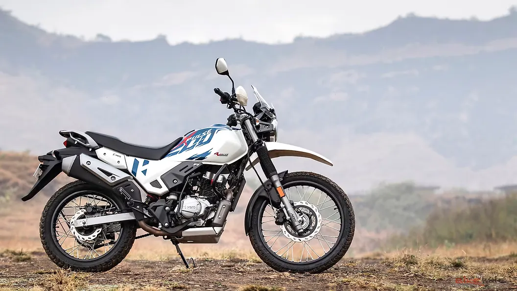 Hero Xpulse 200 4V Right Side View Image – BikeWale
