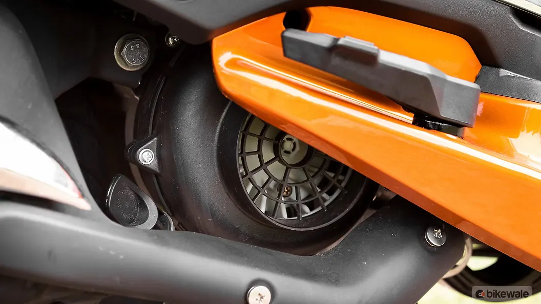 TVS Jupiter 125 Fuel Tank Image – BikeWale