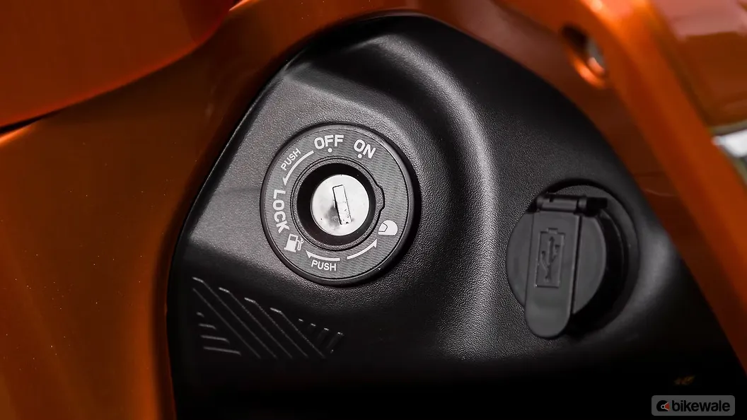 TVS Jupiter 125 Ignition Switch Image – BikeWale