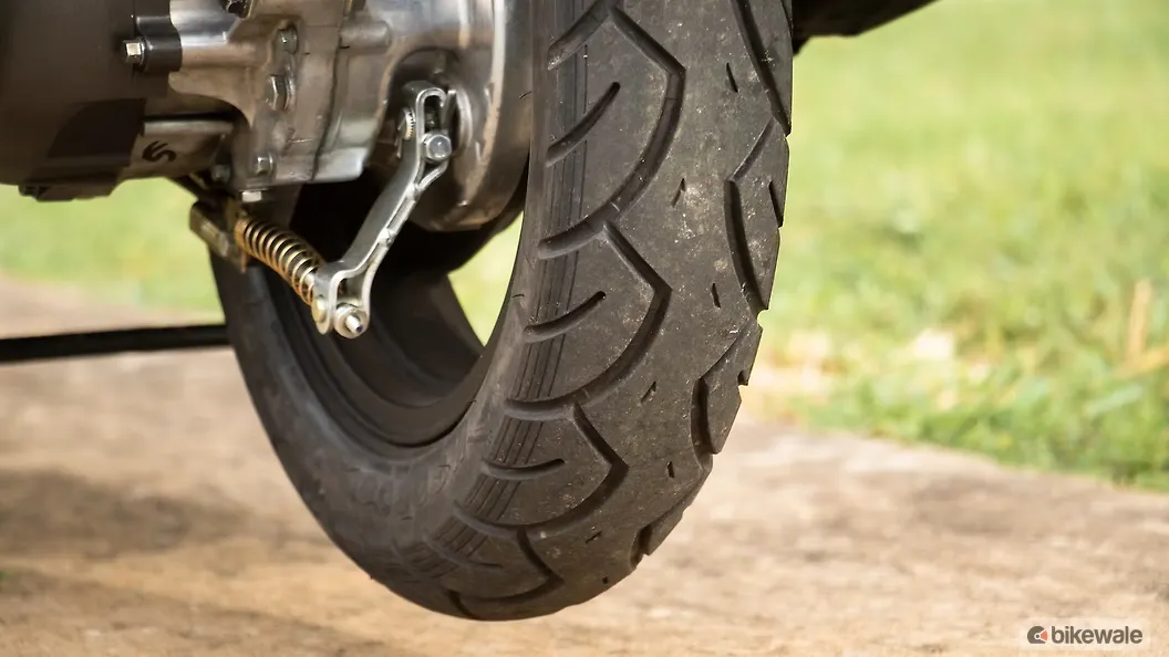 TVS Jupiter 125 Rear Wheel Image – BikeWale