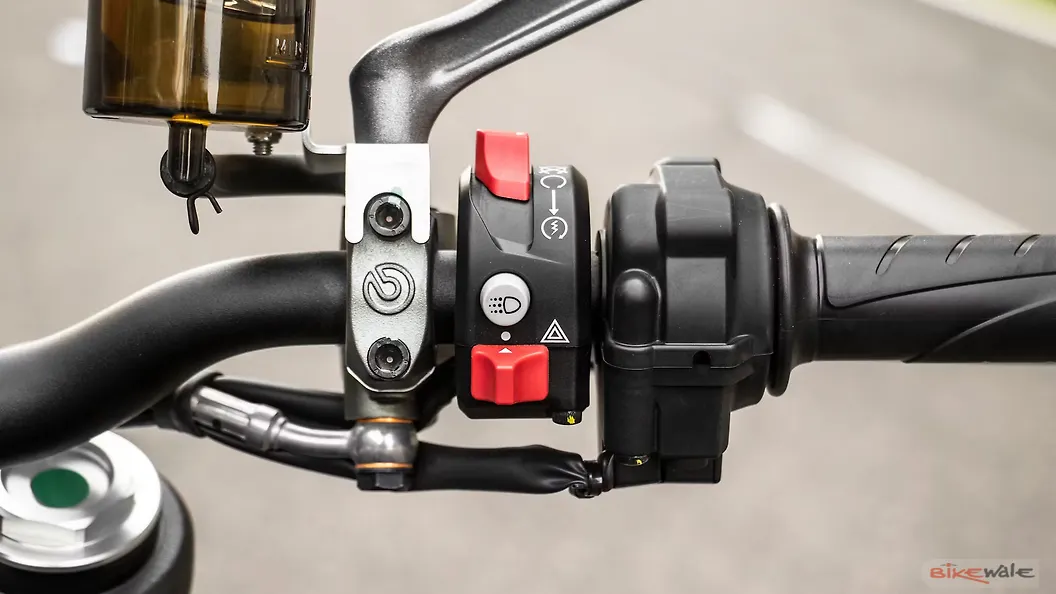 Ducati Monster Clutch Lever Image – BikeWale