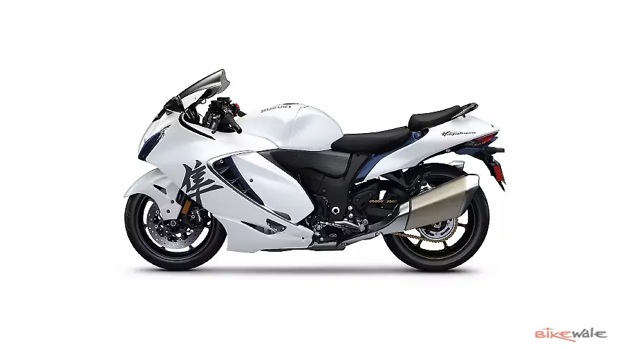 Suzuki Hayabusa [2022] Right Rear Three Quarter Image – BikeWale