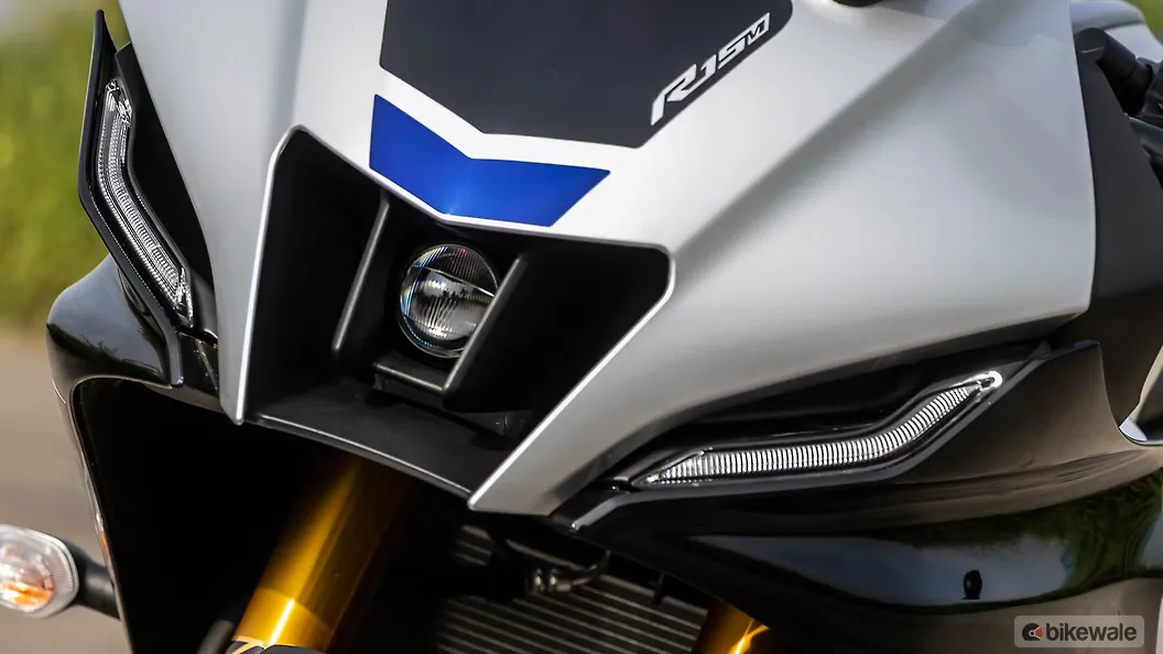 Yamaha R15 V4 Head Light Image – BikeWale