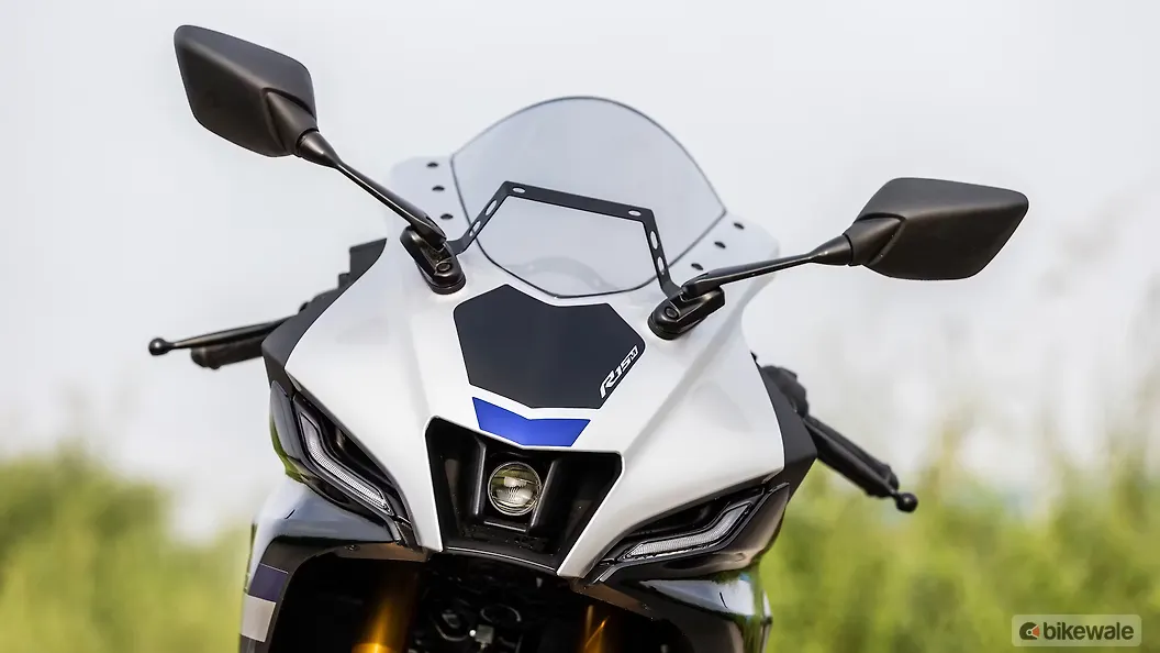 Yamaha R15 V4 Head Light Image – BikeWale