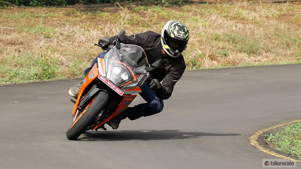 KTM RC 200 Front View Image – BikeWale