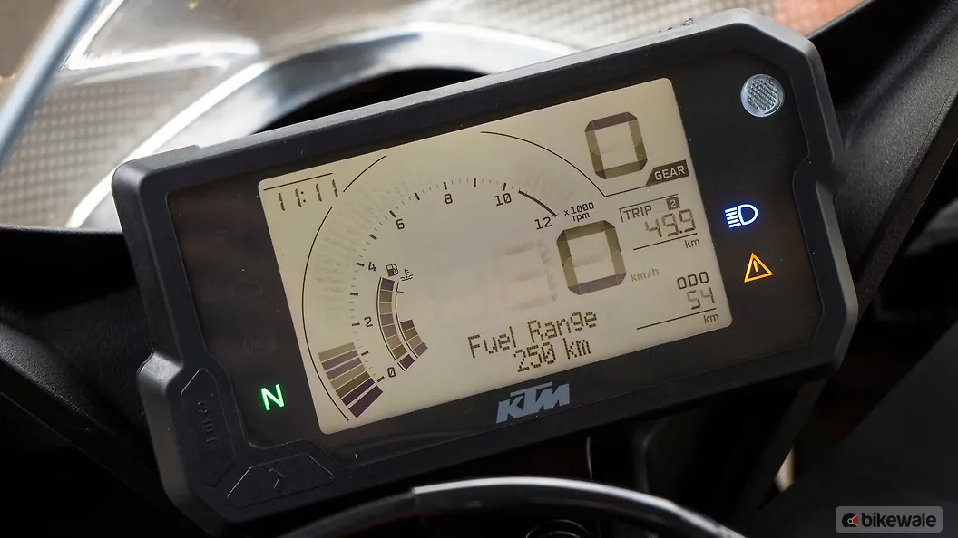 KTM RC 200 TFT / Instrument Cluster Image – BikeWale