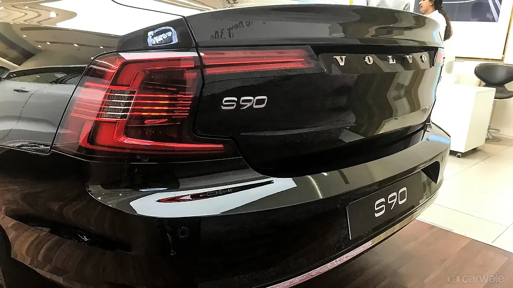 S90 Front View Image, S90 Photos in India - CarWale