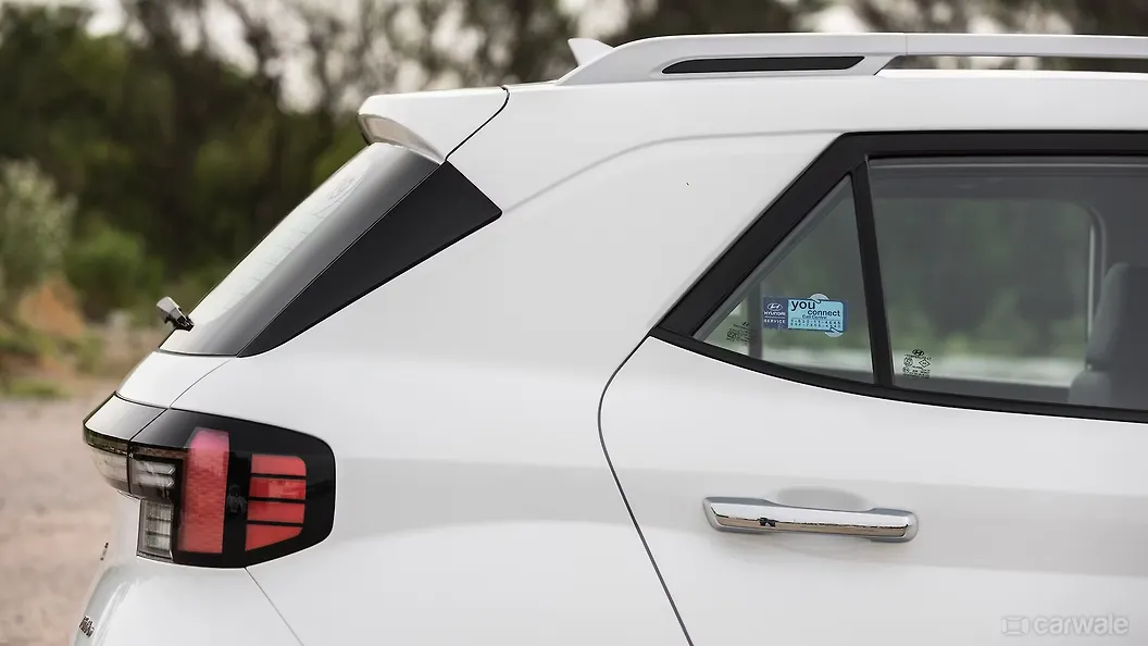 Venue Rear Bumper Image, Venue Photos in India - CarWale