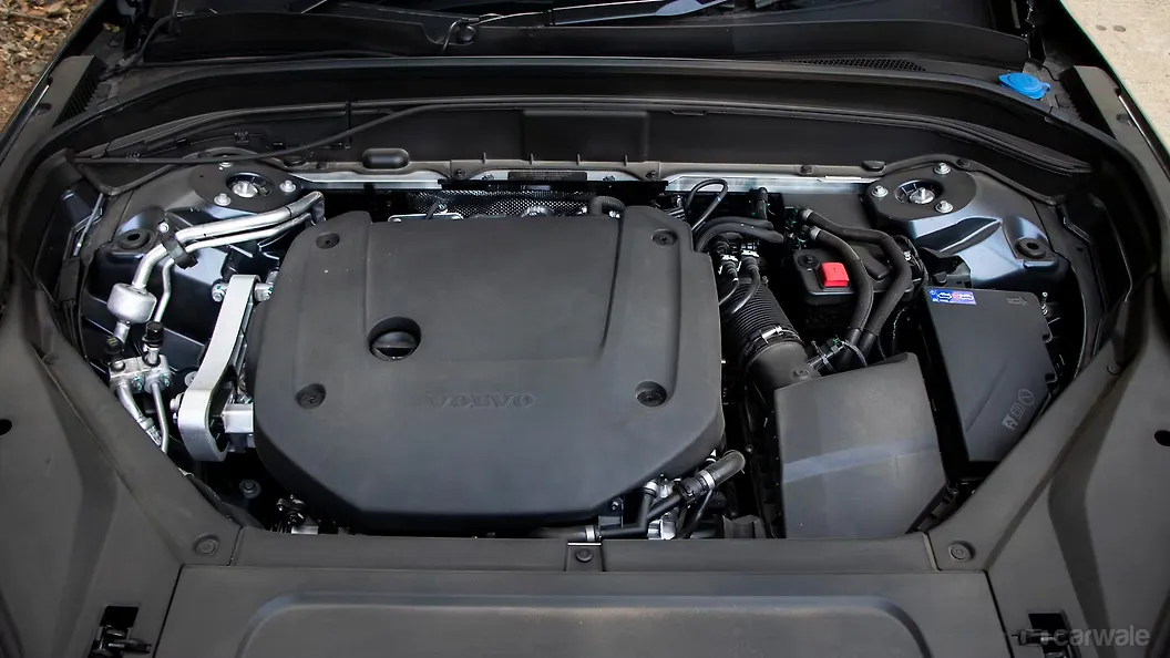 XC90 Engine Shot Image, XC90 Photos in India - CarWale