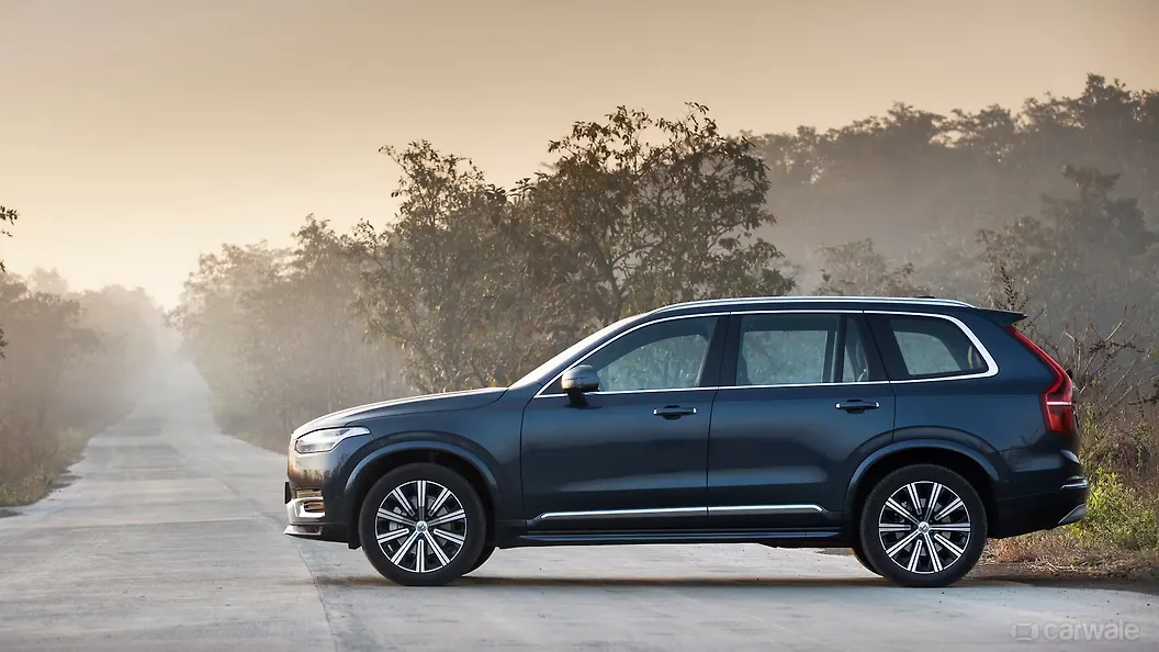 XC90 Left Side View Image, XC90 Photos in India - CarWale