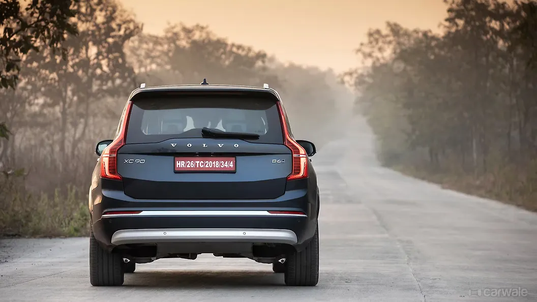 XC90 Rear View Image, XC90 Photos in India - CarWale