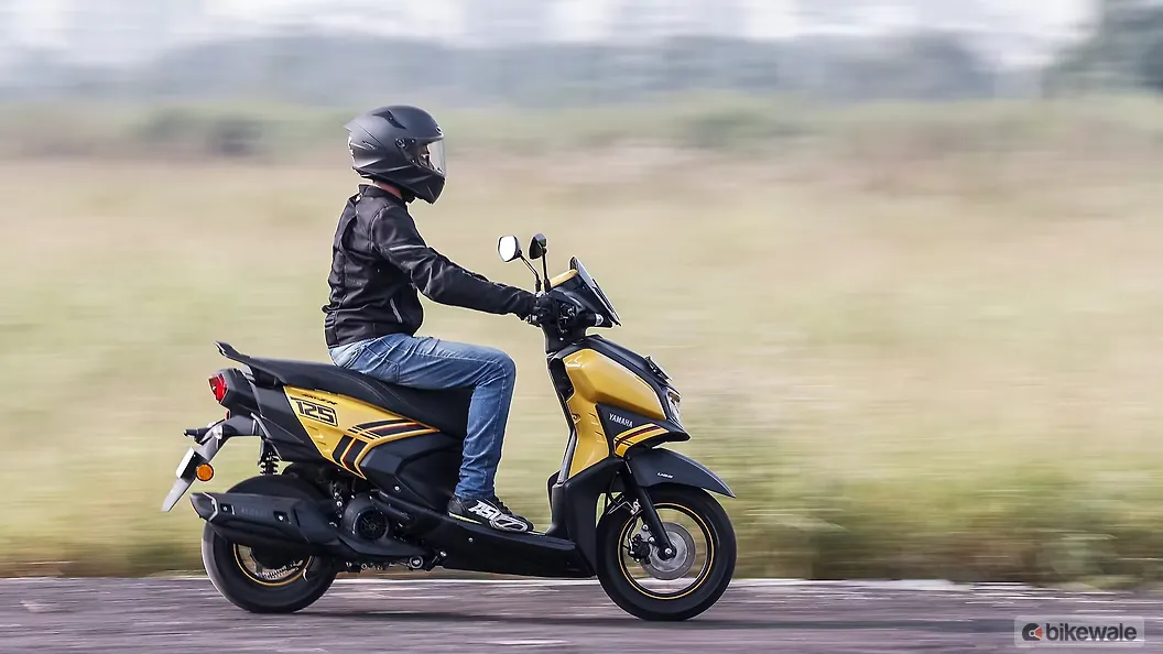 Yamaha Ray ZR 125 Right Side View Image – BikeWale