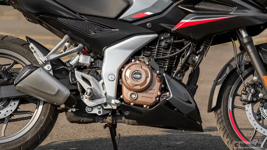 Bajaj Pulsar F250 Engine From Left Image – BikeWale
