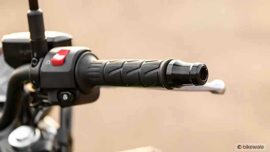 Kawasaki Z650RS Front Suspension Image – BikeWale