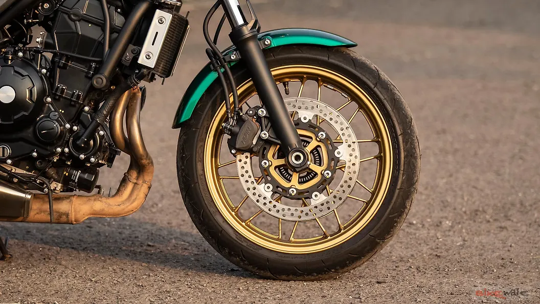 Kawasaki Z650RS Front Suspension Image – BikeWale