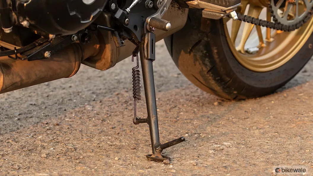 Kawasaki Z650RS Side Stand Image – BikeWale