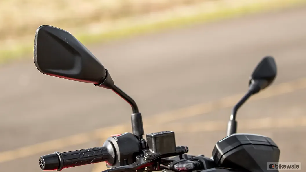 Bajaj Pulsar F250 Rear View Mirror Image – BikeWale