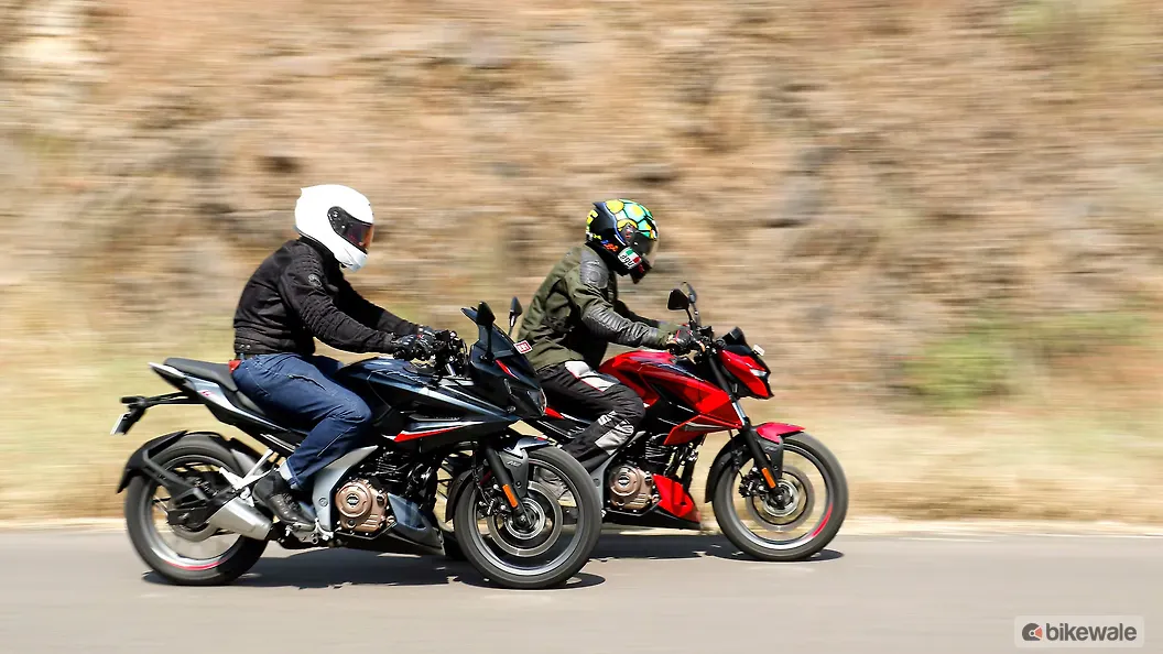 Bajaj Pulsar F250 Right Side View Image – BikeWale